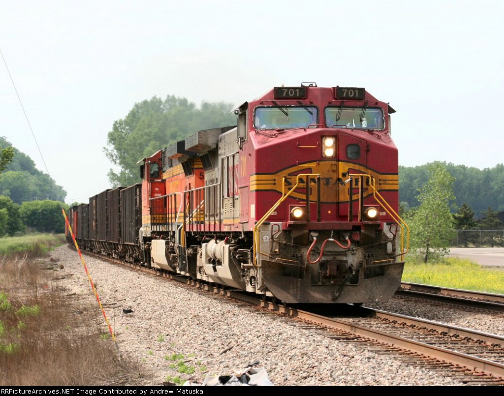 BNSF 701